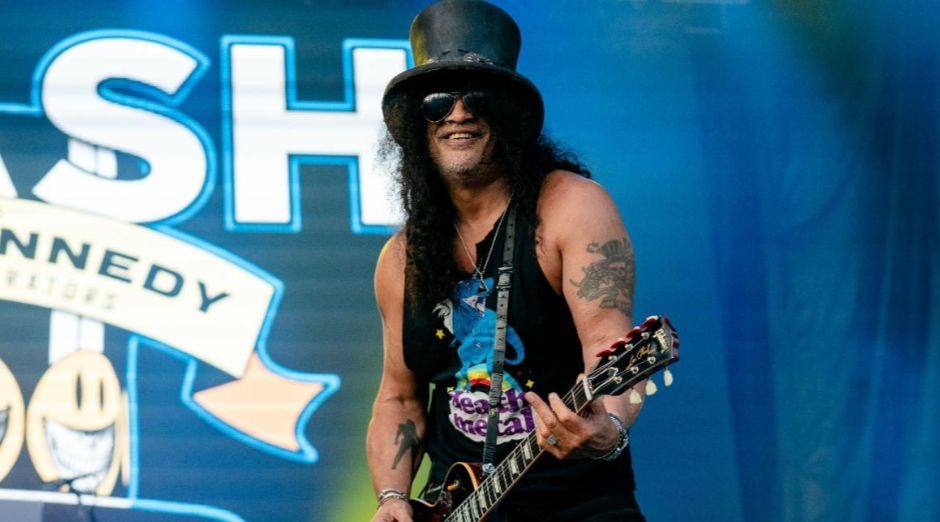 Slash 10 favorits guitar riffs - Rock And Roll Garage
