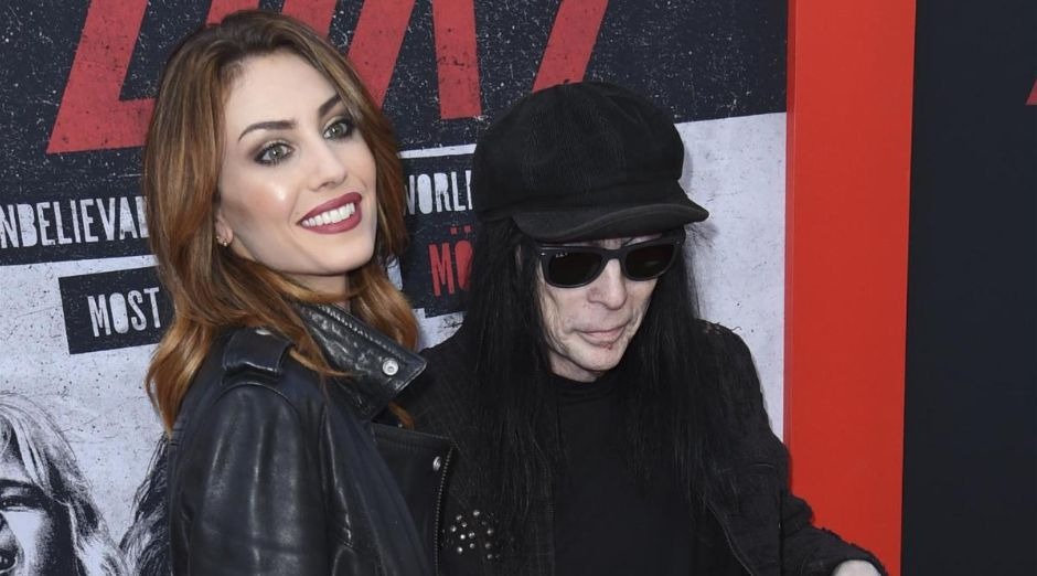 Rockstars Love: Who is Mick Mars wife
